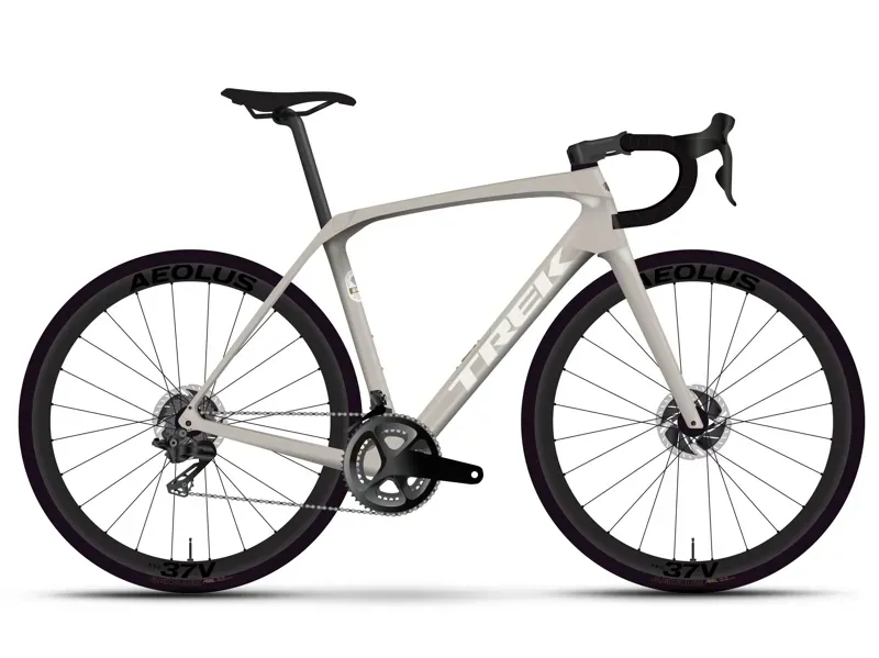 Trek Domane SL 6 Gen 4 Road Bike In Lunar Silver